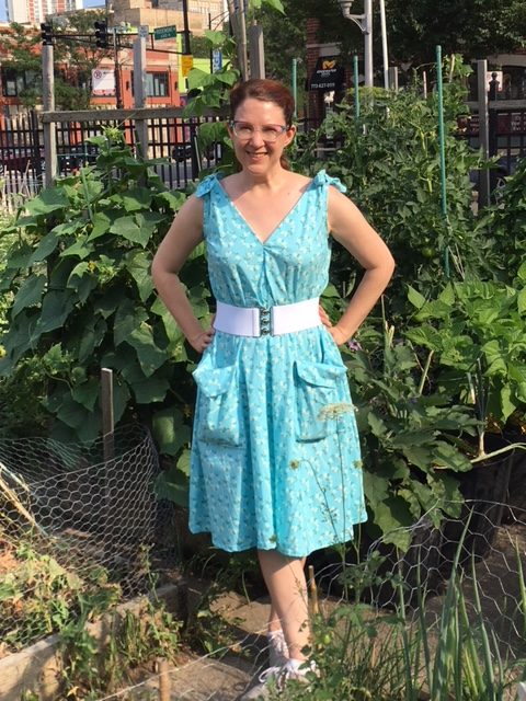 The Popover Dress: A Pattern Review - Retrofitting Vintage